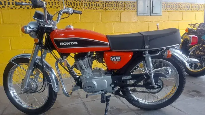 Motos Honda CG 125 no Brasil