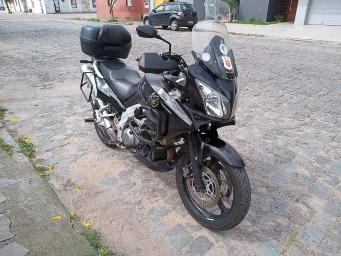 Motos Suzuki DL 1000 V-strom no Brasil