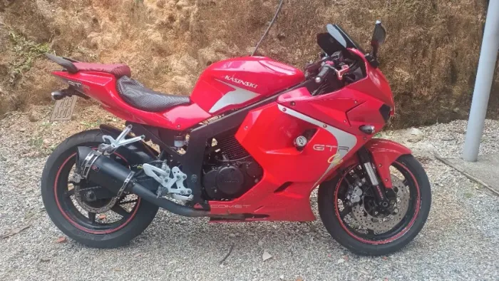 Motos Kasinski Comet no Brasil