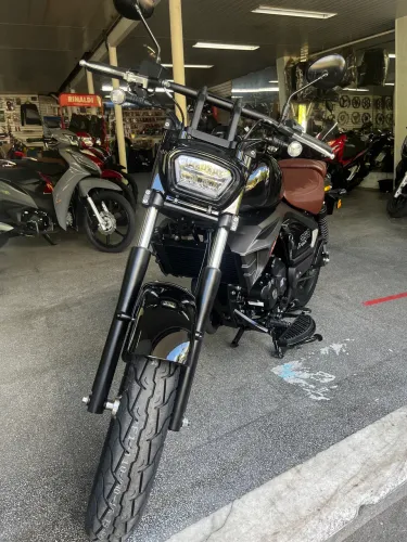 Motos Shineray IRON 250 EFI no Brasil