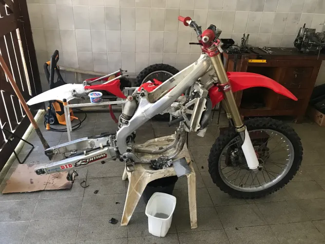 "chassis de motos" no Brasil