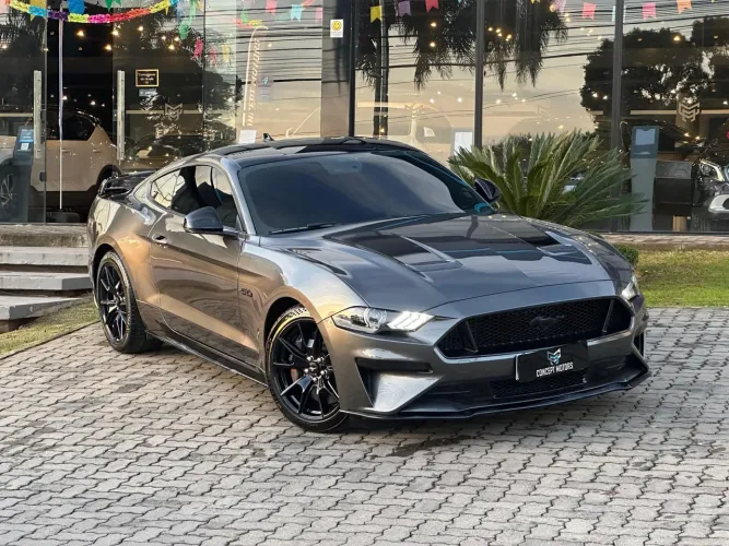 Ford Mustang Black Shadow 5.0 V8 Usados e Novos