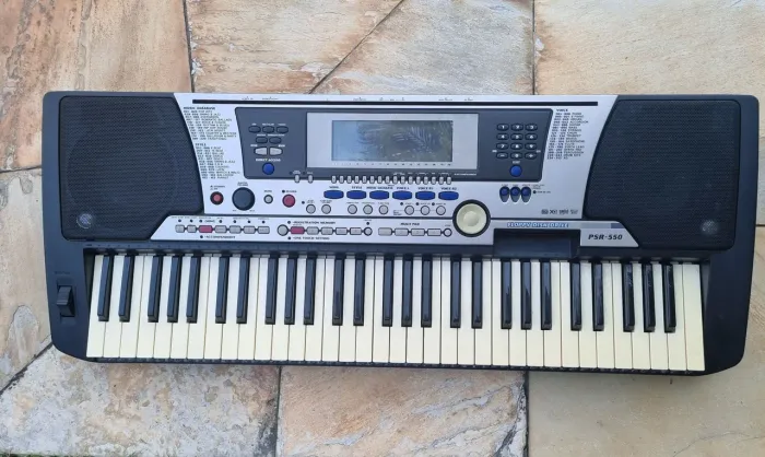 "teclados yamaha psr 550" - Instrumentos musicais no Brasil