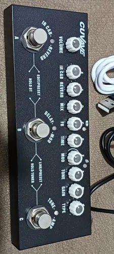 "pedaleira" - Instrumentos musicais no Brasil