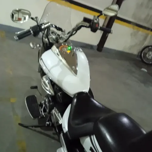 Motos Yamaha XVS 950 Midnight Star no Brasil
