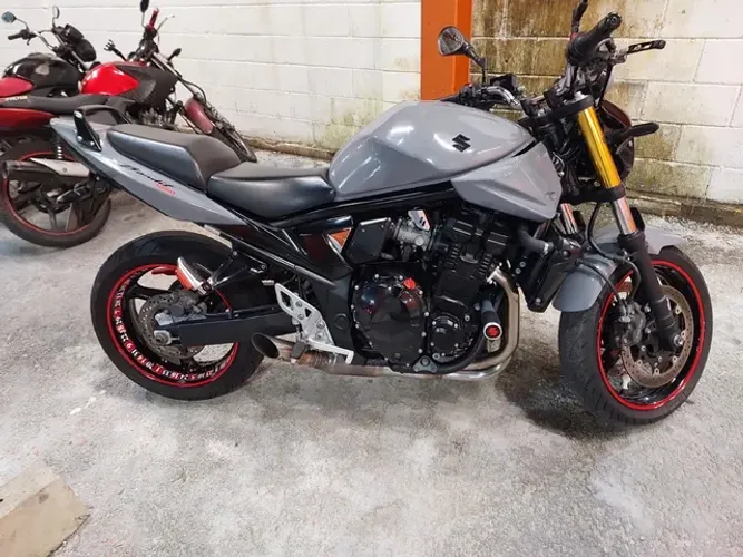 Motos Suzuki Bandit N-1250 no Brasil