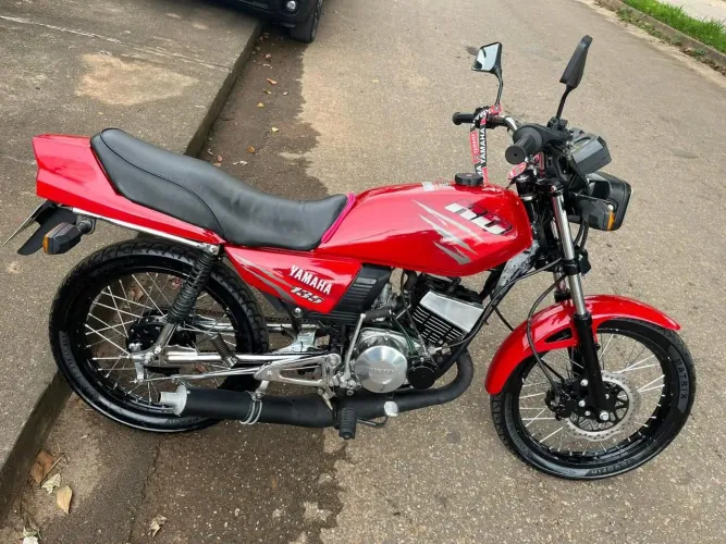 Motos Yamaha RD 135 no Brasil