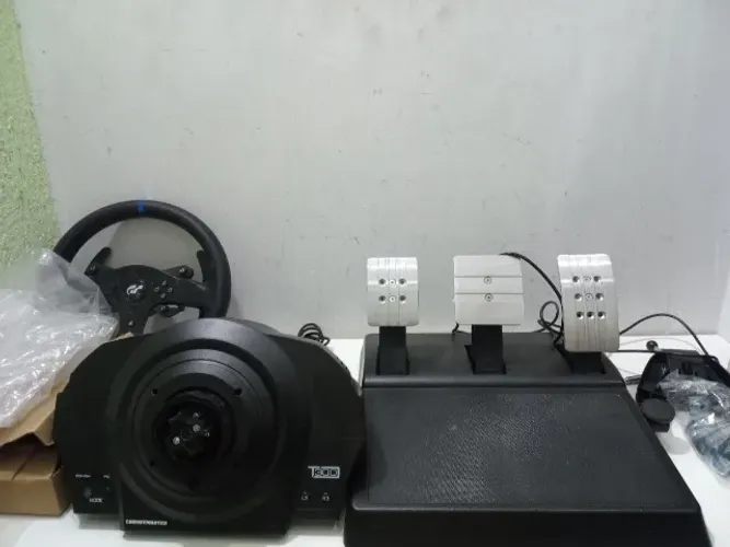 "thrustmaster t300" no Brasil