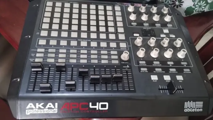 "akai mpc" no Brasil