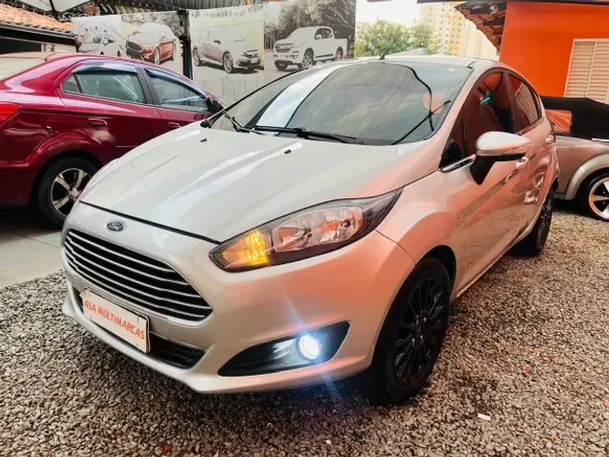 Ford Fiesta Titanium 1.6 16V Flex Mec. Usados e Novos