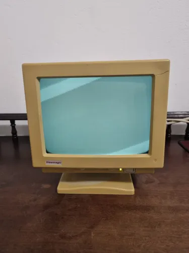 "monitor antigo" no Brasil