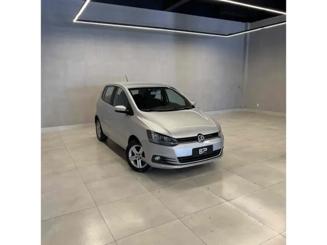 Volkswagen Fox MSI Comfortline 1.6 Flex 8V 4P Usados e Novos