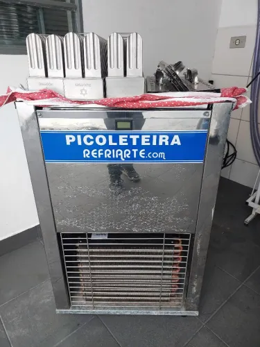 "maquinas de picoles" no Brasil