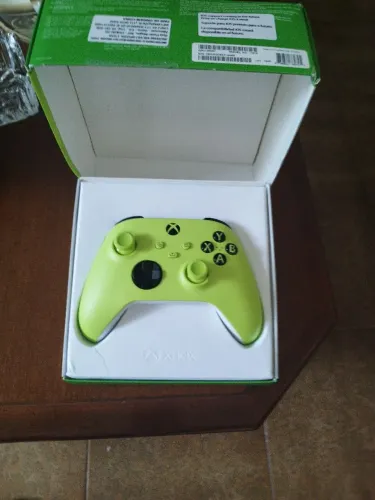 "controle xbox" no Brasil