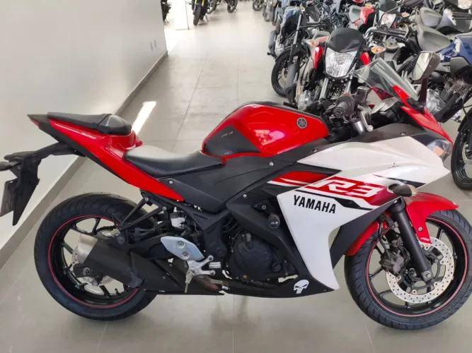 Motos Yamaha YZF 2016 no Brasil