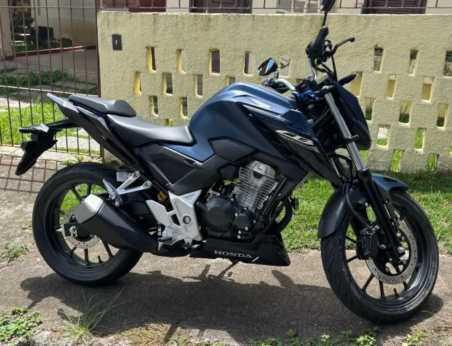 Motos Honda CB 300f Twister Flex no Brasil