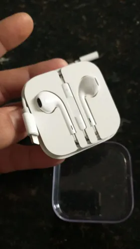 "fones da apple original" no Brasil
