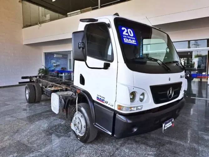 "caminhao vuc" - Caminhões no Brasil