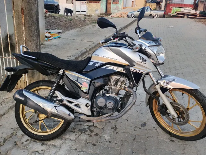Motos Honda CG 160 Titan 25th Anniversary no Brasil