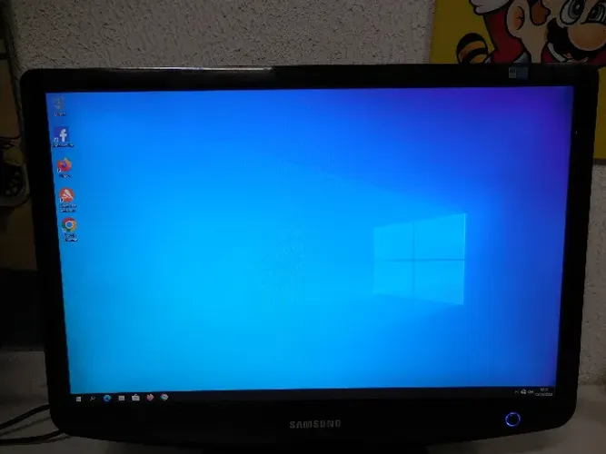 "monitores de 22 polegadas" - Monitores no Brasil