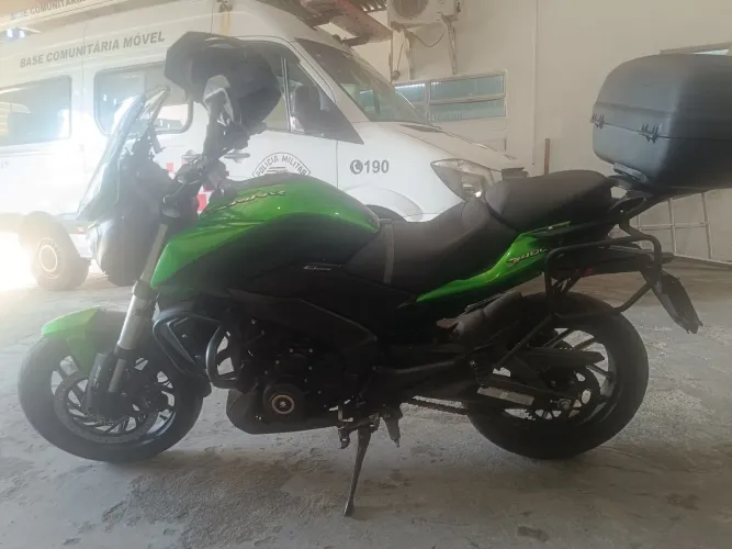 Motos Bajaj Dominar 400 no Brasil