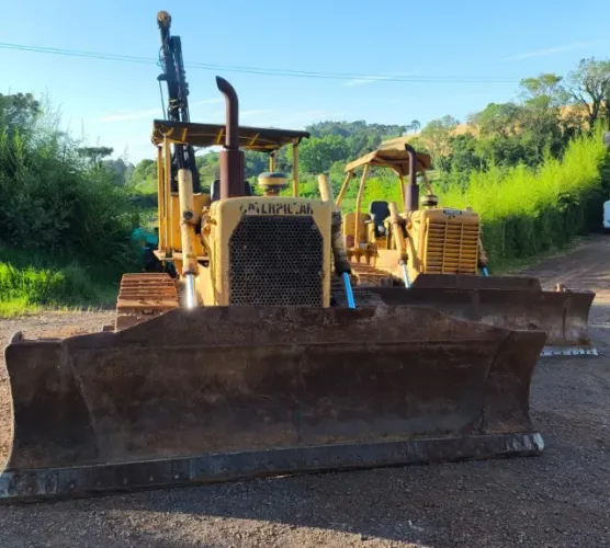 "trator de esteira d6" no Brasil