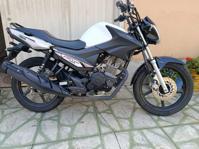 Motos Yamaha YBR 150 Factor Ed/flex no Brasil