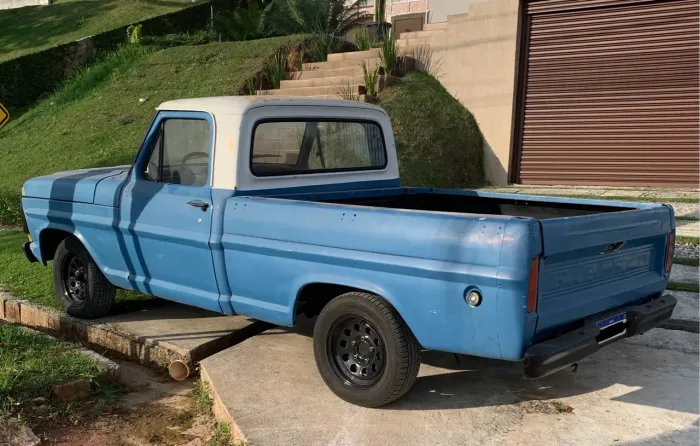 Ford F-100 Usados e Novos
