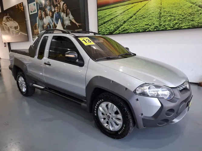 Fiat Strada Adventure 1.8/ 1.8 Locker Flex CE Usados e Novos