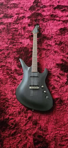 "guitarra schecter" - Instrumentos musicais no Brasil