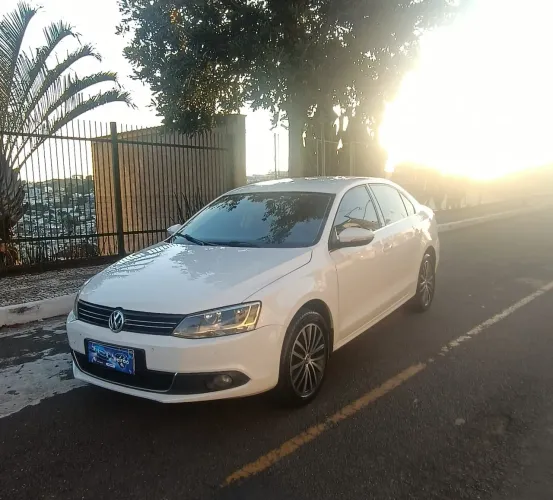 Volkswagen Jetta 2012 Usados e Novos