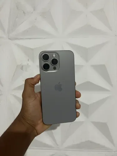 Celulares APPLE IPHONE 15 PRO MAX Usados no Brasil