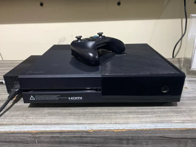 "xbox one fat 500gb" - Consoles de Vídeo Game no Brasil