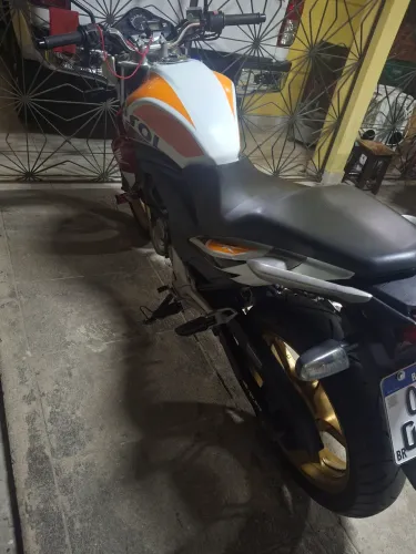 Motos Honda CB 2014 no Brasil