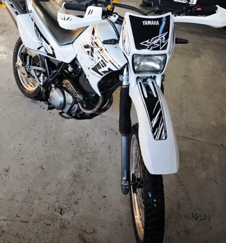 Motos Yamaha XT 600 E no Brasil