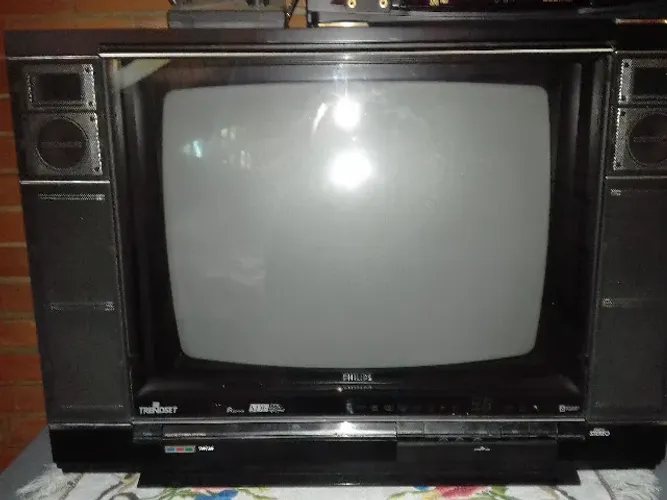 "tv de tubo antiga" - TVs no Brasil