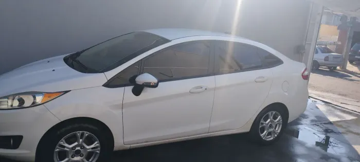 Ford Fiesta Sedan SE 1.6 16V Flex 4P Usados e Novos - São José Dos ...