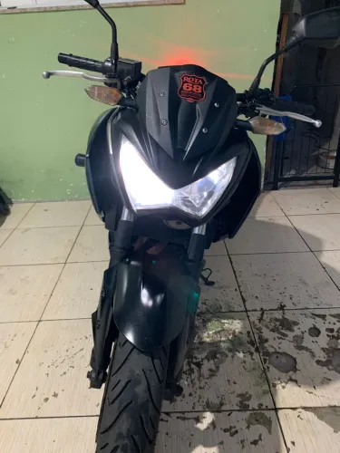 Motos Kawasaki Z 300 no Brasil