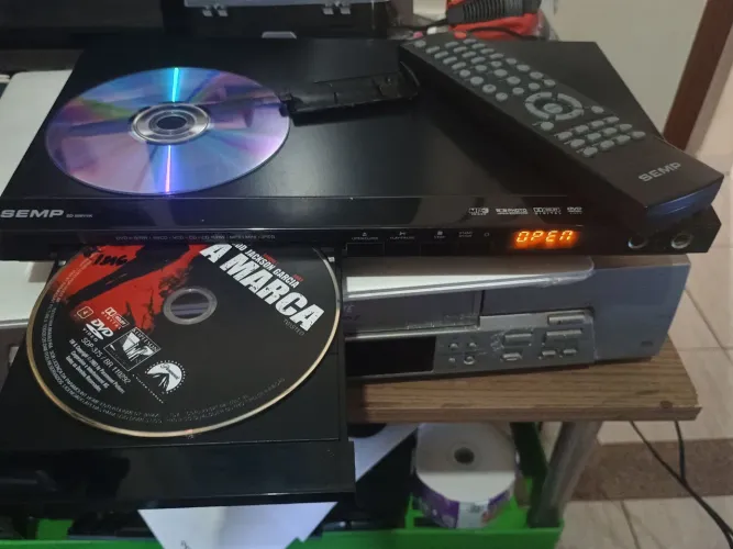 "aparelho dvd semp toshiba" - DVD, Blu-Ray e Vídeo Cassete no Brasil
