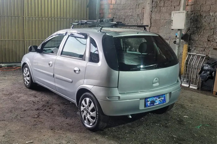 Chevrolet Corsa Hat. Maxx 1.4 8V Econoflex 5P Usados e Novos