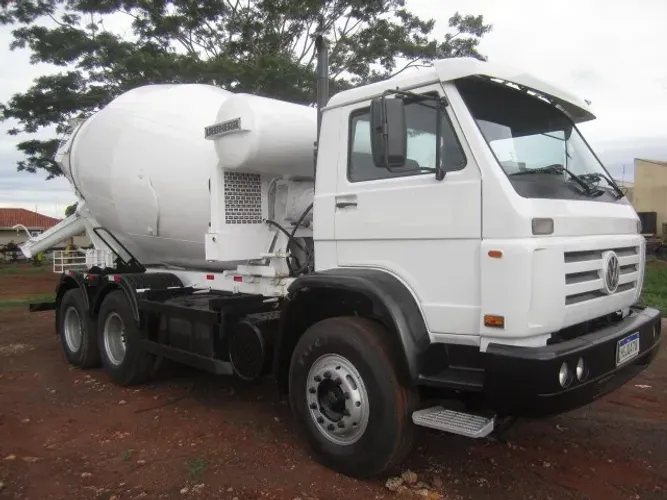 "auto betoneira" no Brasil