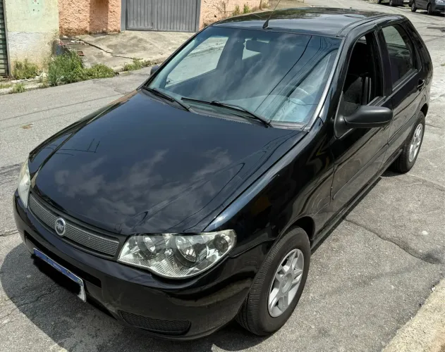 Fiat Palio Celebration 1.0 Fire Flex 8V 4P Usados e Novos