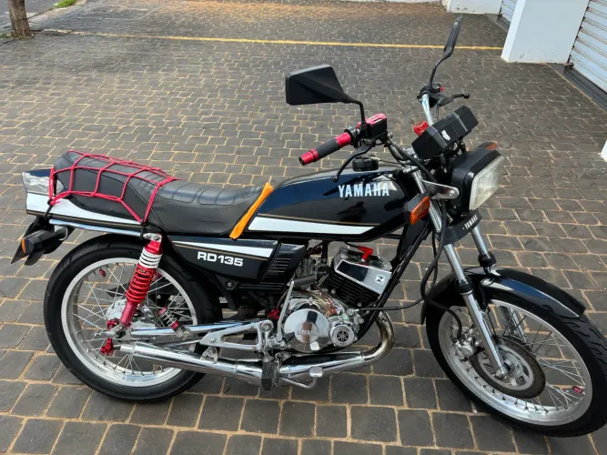 Motos Yamaha RD 135 no Brasil