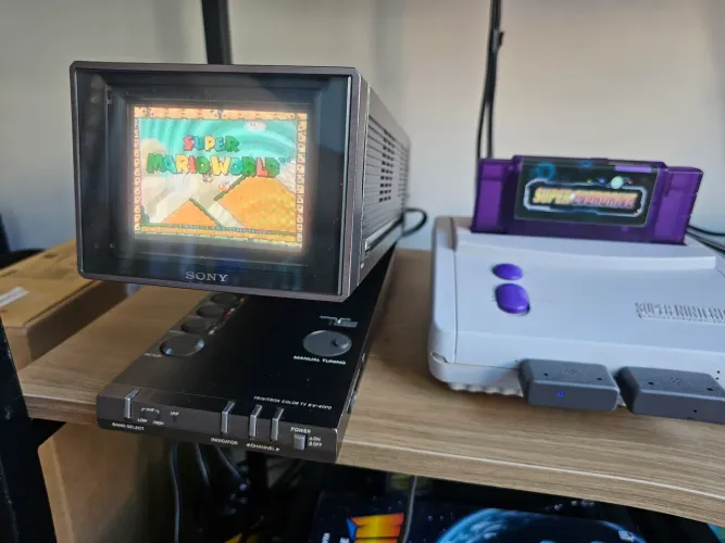 "triniton" no Brasil