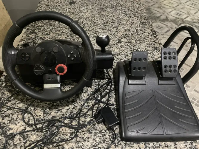 "logitech driving force gt" - Peças e Acessórios de Vídeo Game no Brasil