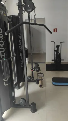 "polia academia" - Academia e Exercícios no Brasil