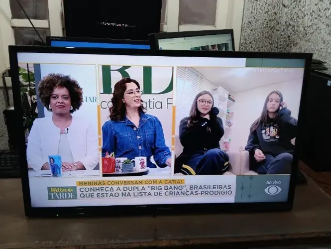 "tv de led 32 polegadas smart" - TVs no Brasil