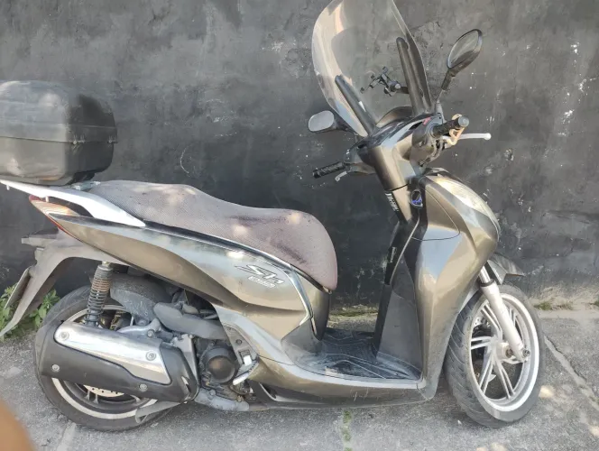 Motos Honda SH 300i no Brasil