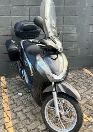 Motos Honda SH 300i no Brasil