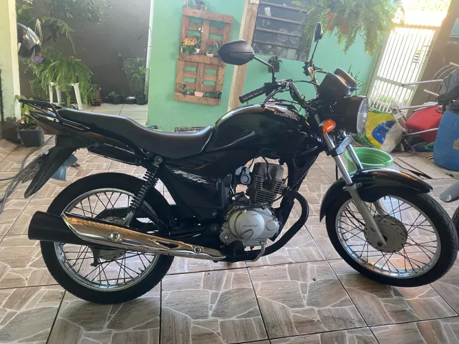 Motos Honda CG 150 FAN Esi/ 150 FAN ESI Flex no Brasil